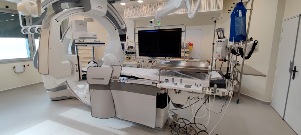 CHRU de Tours. Neuro-Radiologie Interventionnelle. La salle d’angiographie.
